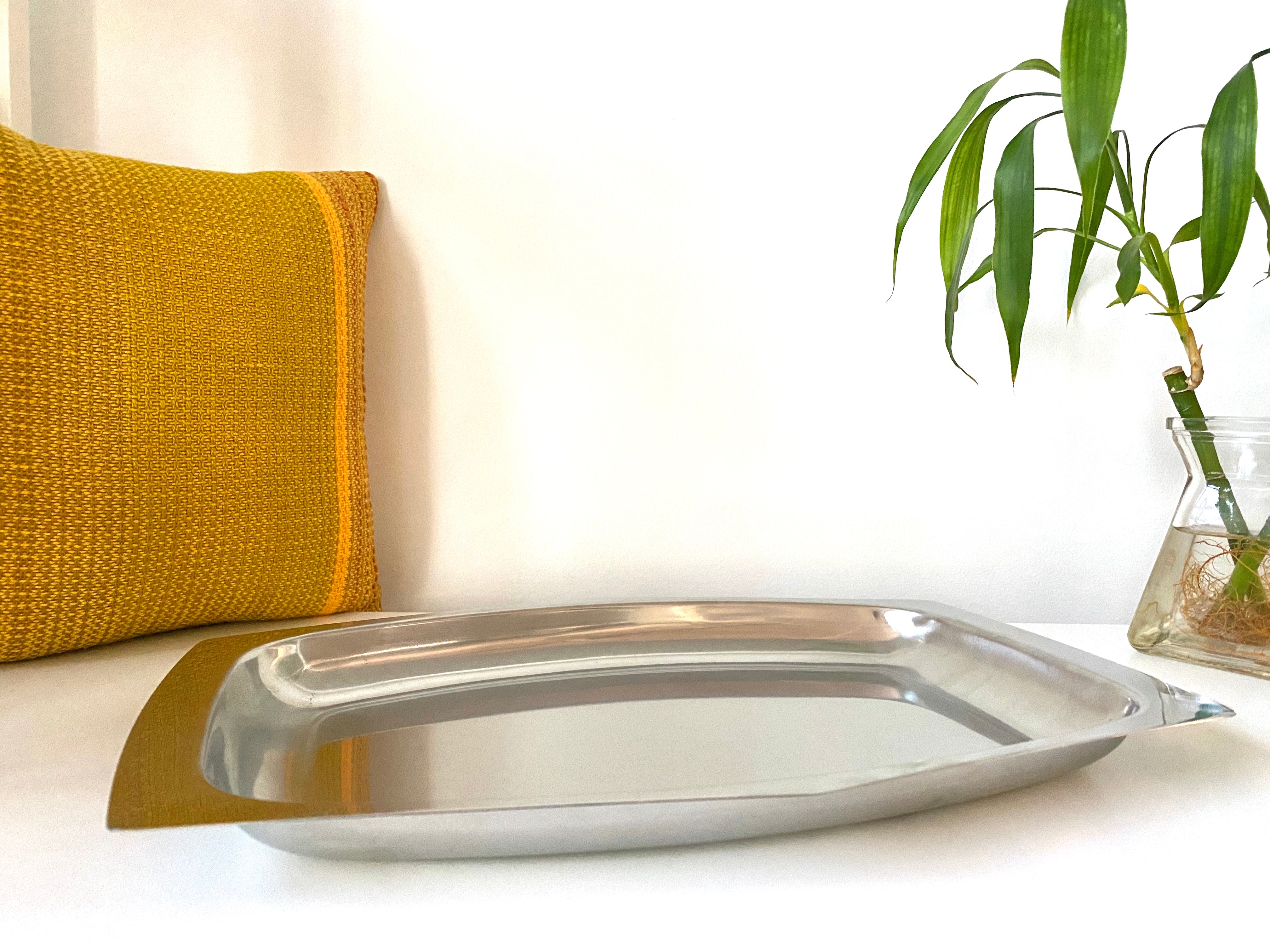 Large Swedish Stainless Steel Tray – Venn + Maker
